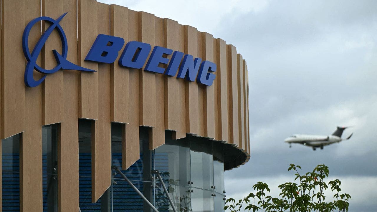Boeing strike ends after labor union accepts contract offer | Fox Business