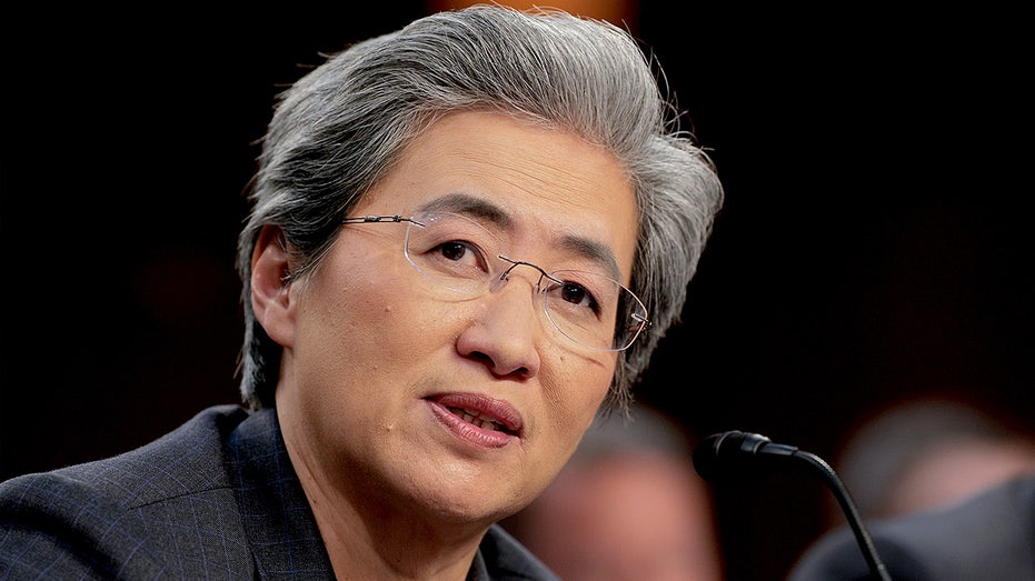 AI demand soaring as chip prices hit thousands, AMD CEO Lisa Su says ...
