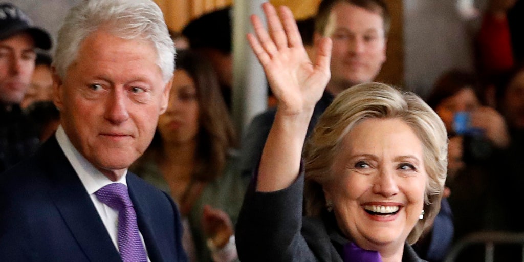 Bill, Hillary Clinton booed at Billy Joel concert after singer ...