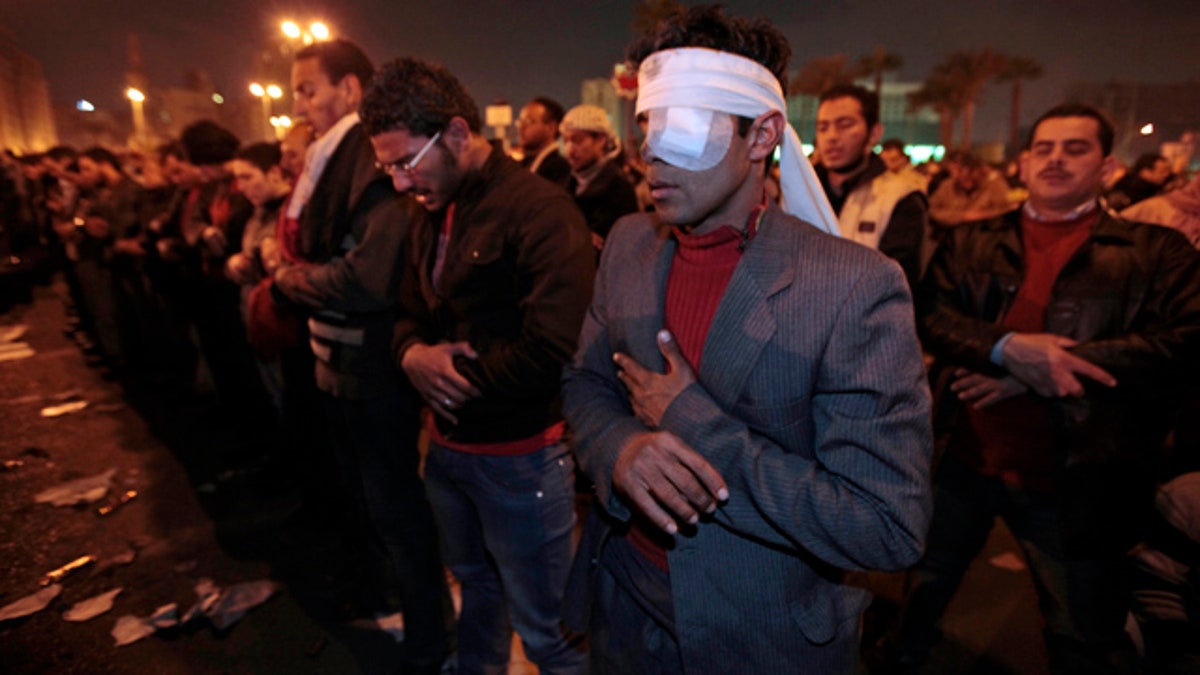 Egypt's Military Steps Up Presence in Cairo | Fox News Egypt's Military Steps Up Presence in Cairo | Fox News