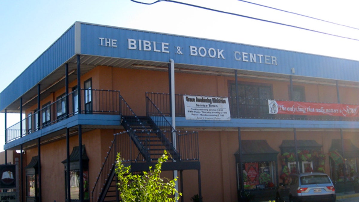 Christian Book Store Struggles in Internet Culture | Fox News