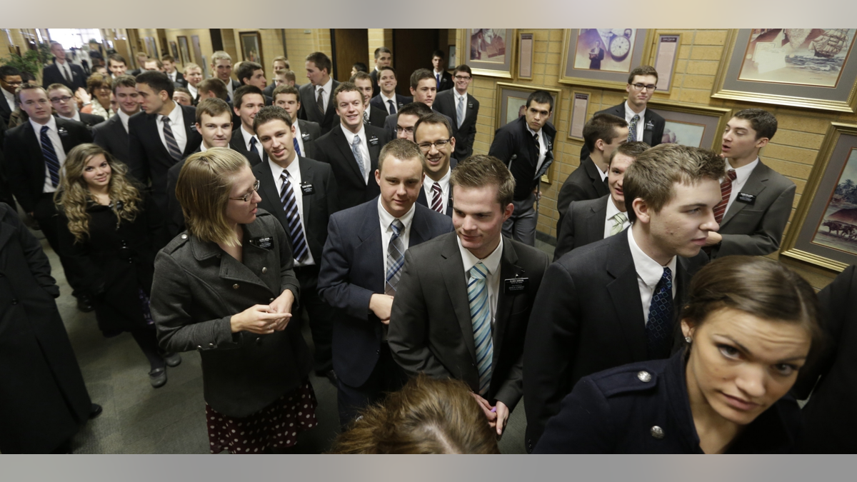 Mormons allow more technology, smartphones for missionaries | Fox News