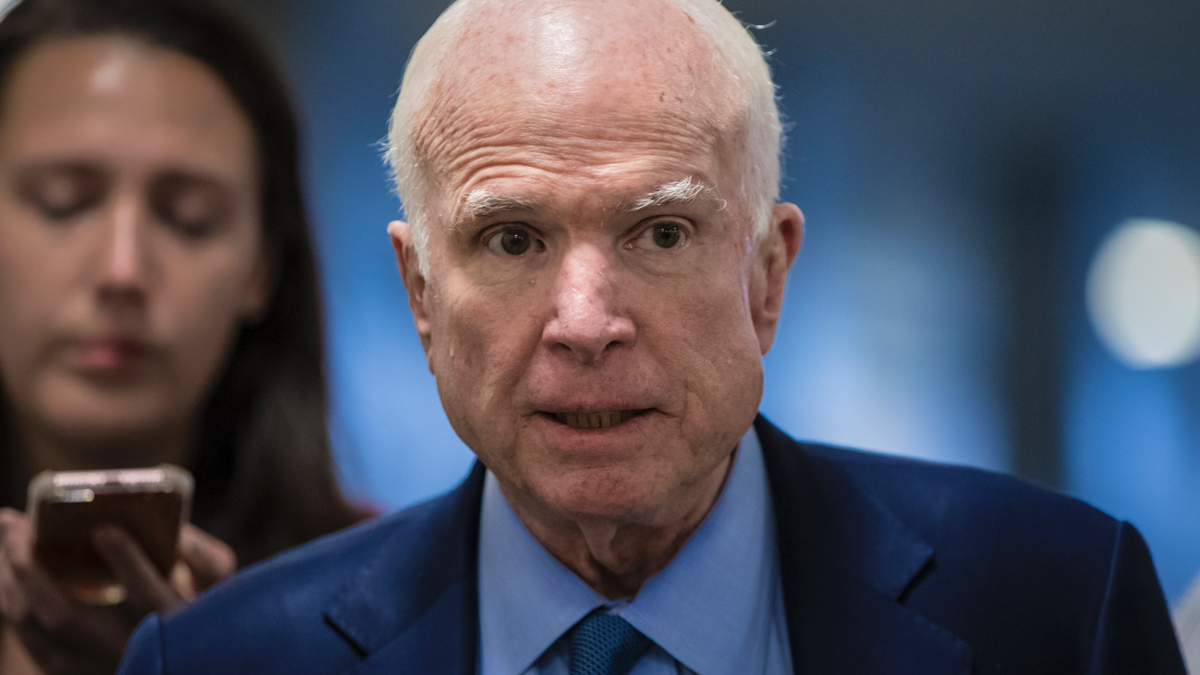 Sen. McCain, former Navy Pilot, to speak at Naval Academy | Fox News