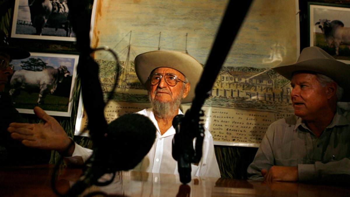 Fidel Castro's oldest brother, Ramón, dies at age 91 | Fox News