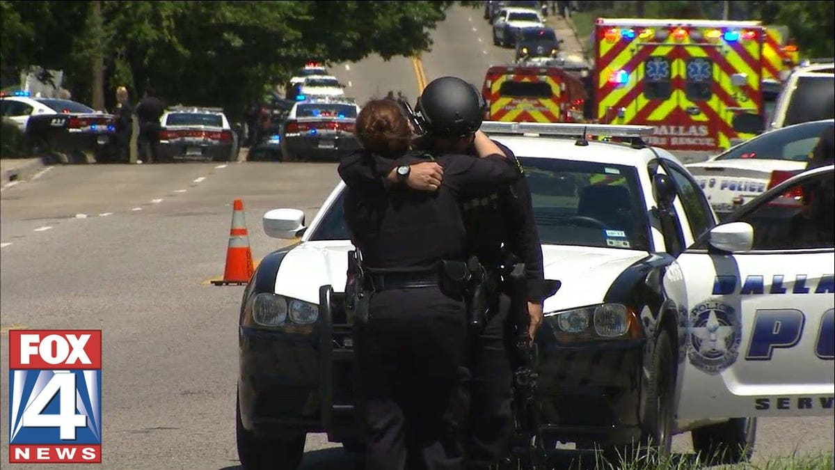 Dallas shootings: Gunman found dead, paramedic and police officer among ...