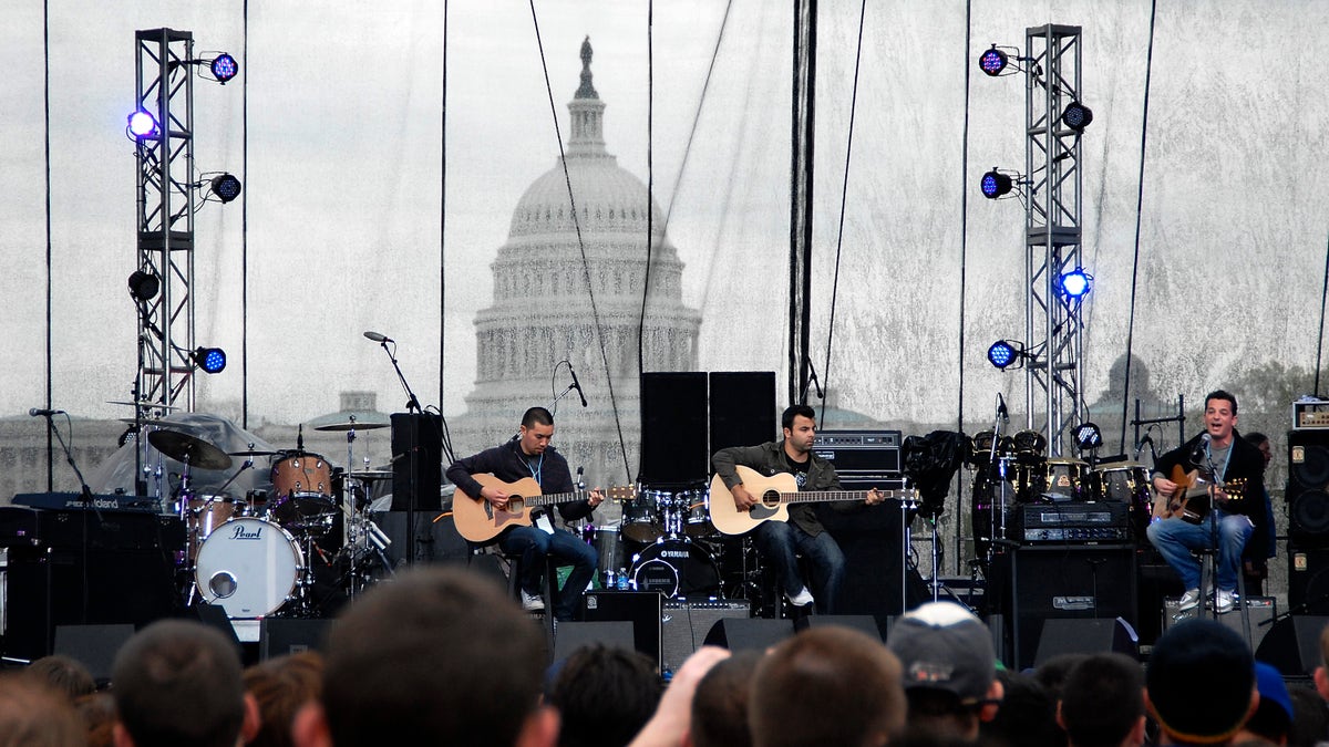 O.A.R. performing at All-American Summer Concert Series on Fox ...