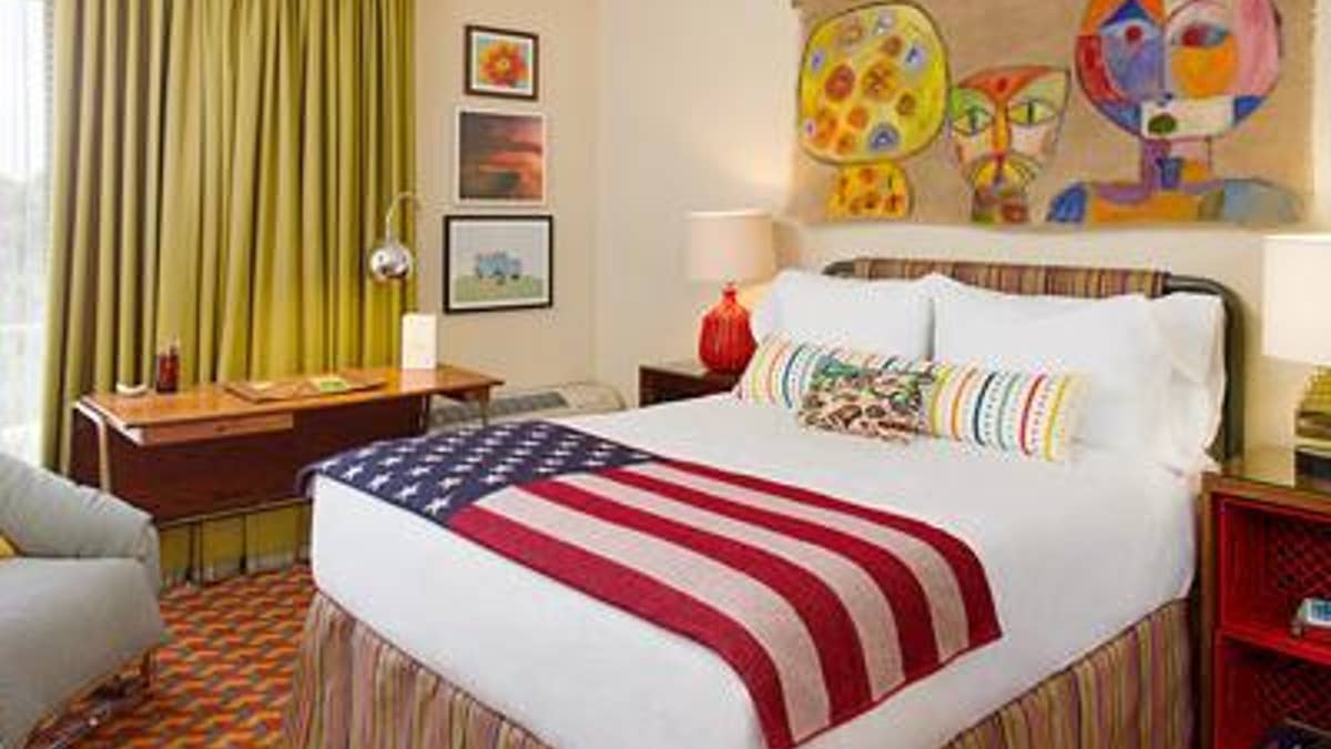 Relive the glory days at new college themed hotels | Fox News