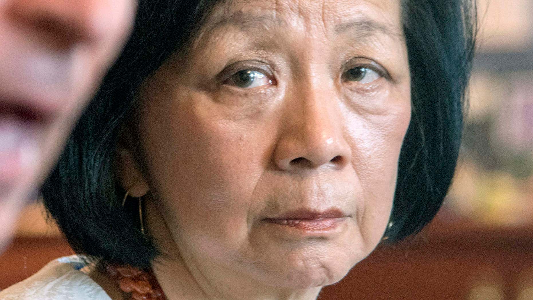 University of Illinois officials broke email rules to hide scathing ...