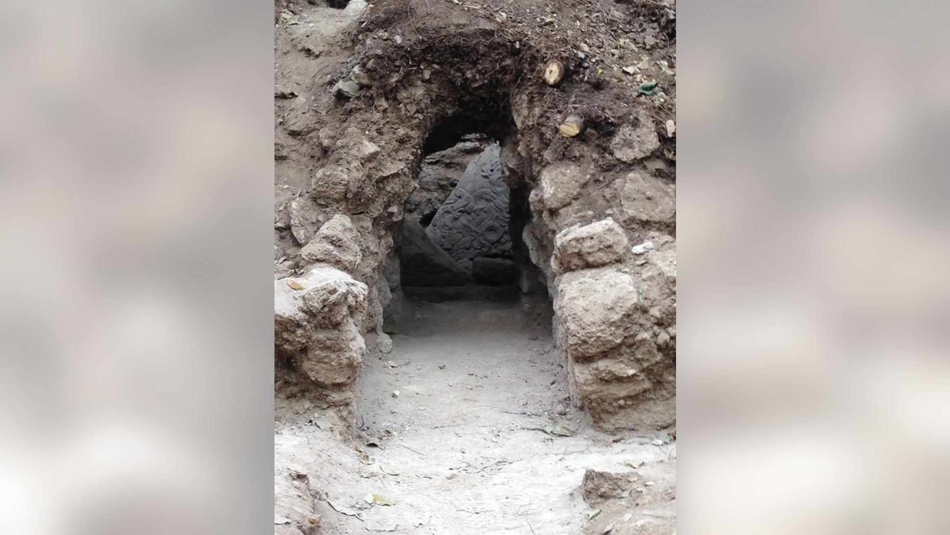 Ancient Mayan tablet with hieroglyphics honors lowly king | Fox News