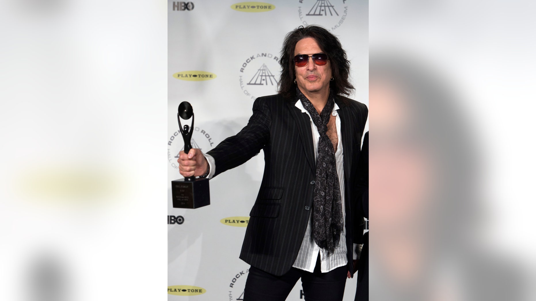 KISS lead singer was born with one ear | Fox News