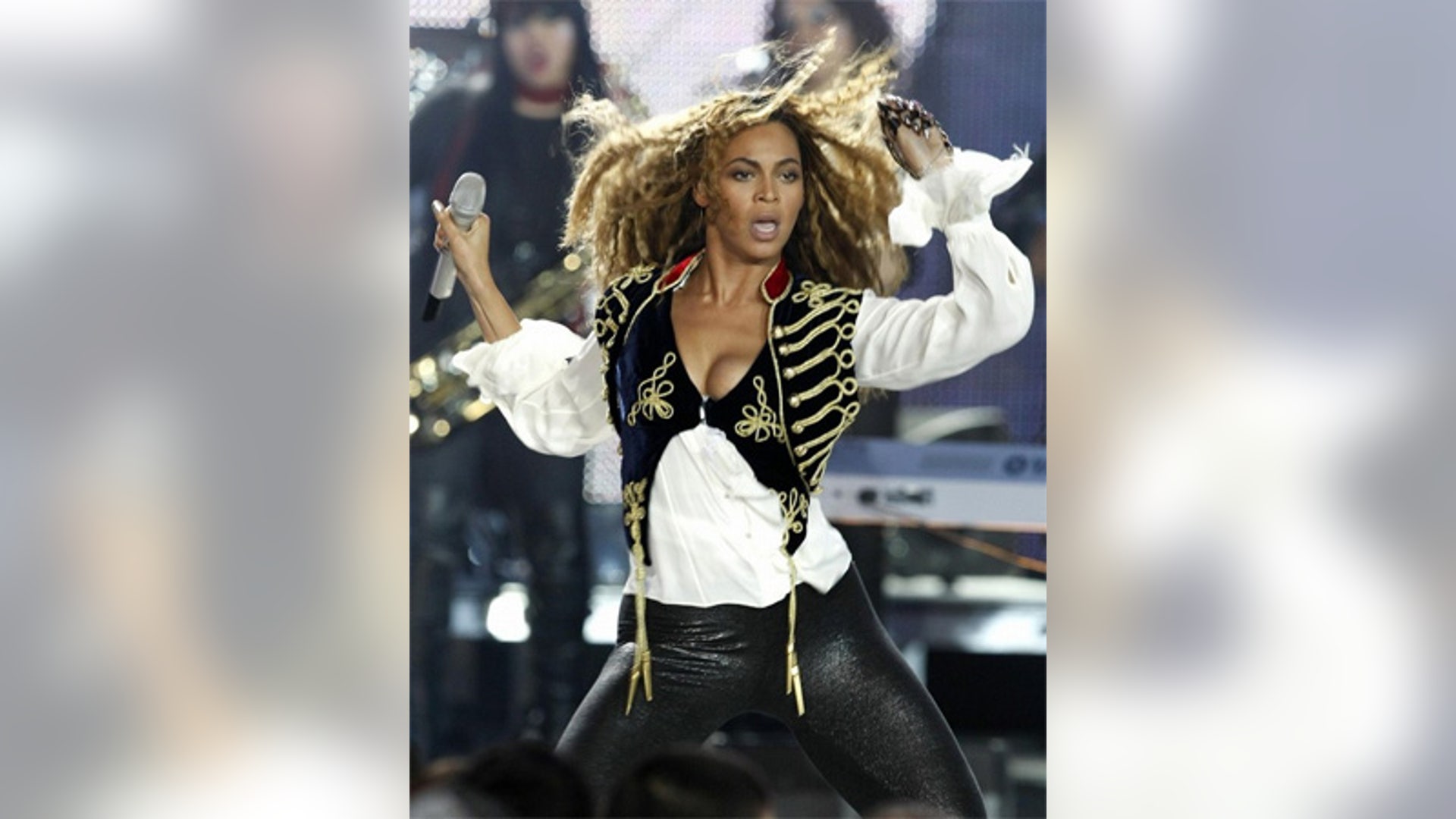 10 Worst Concert Costumes | Fox News
