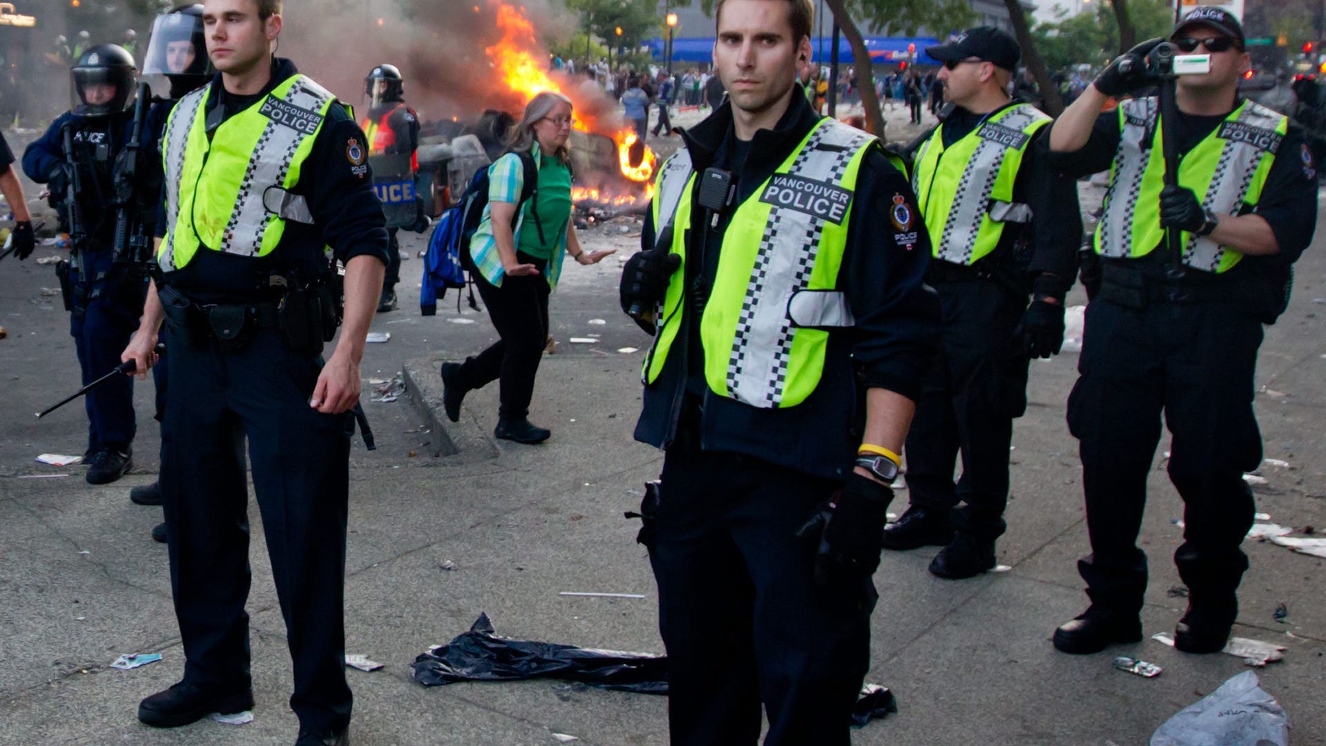Vancouver Fans Riot After Stanley Cup Loss | Fox News