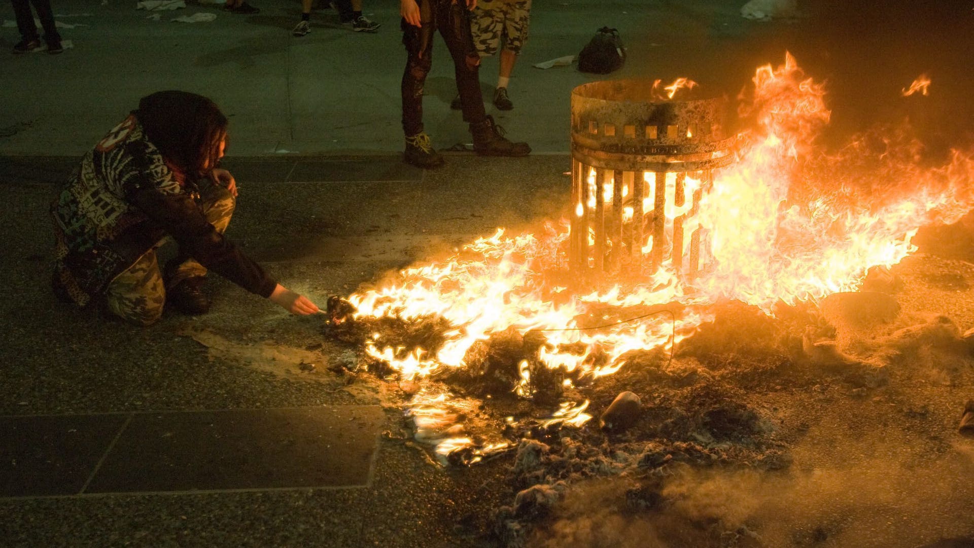 Vancouver Fans Riot After Stanley Cup Loss | Fox News