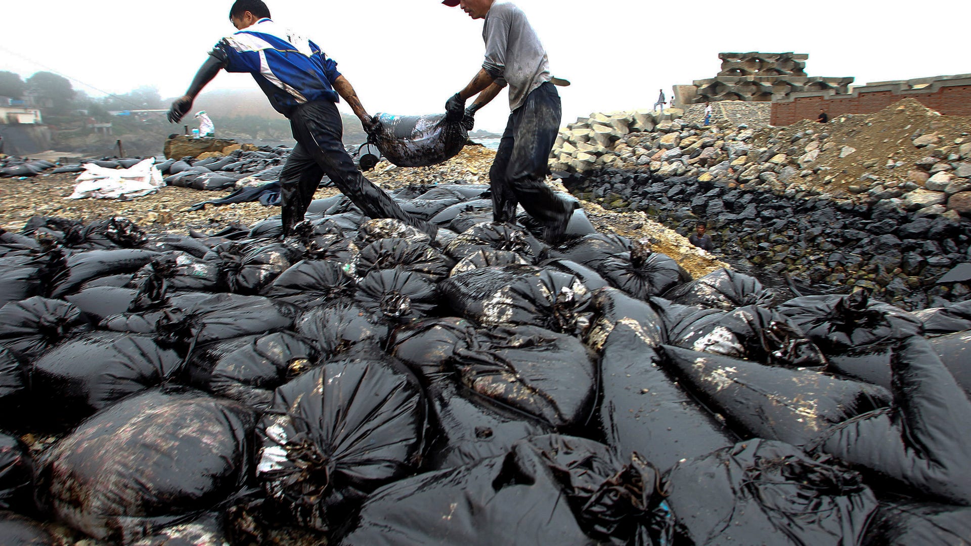 Pipeline Explosion in China | Fox News