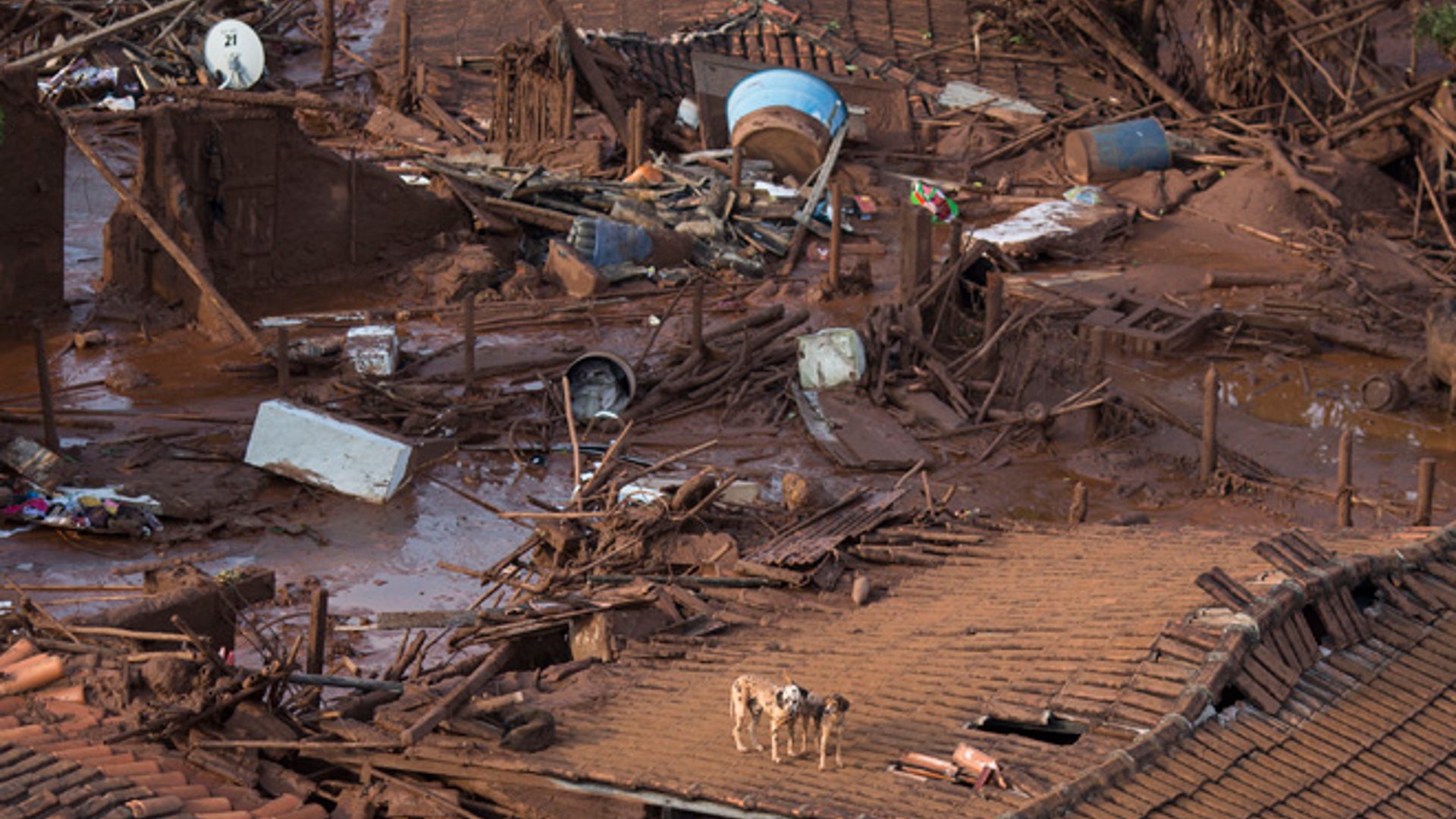 Brazil town floods after two dams burst | Fox News