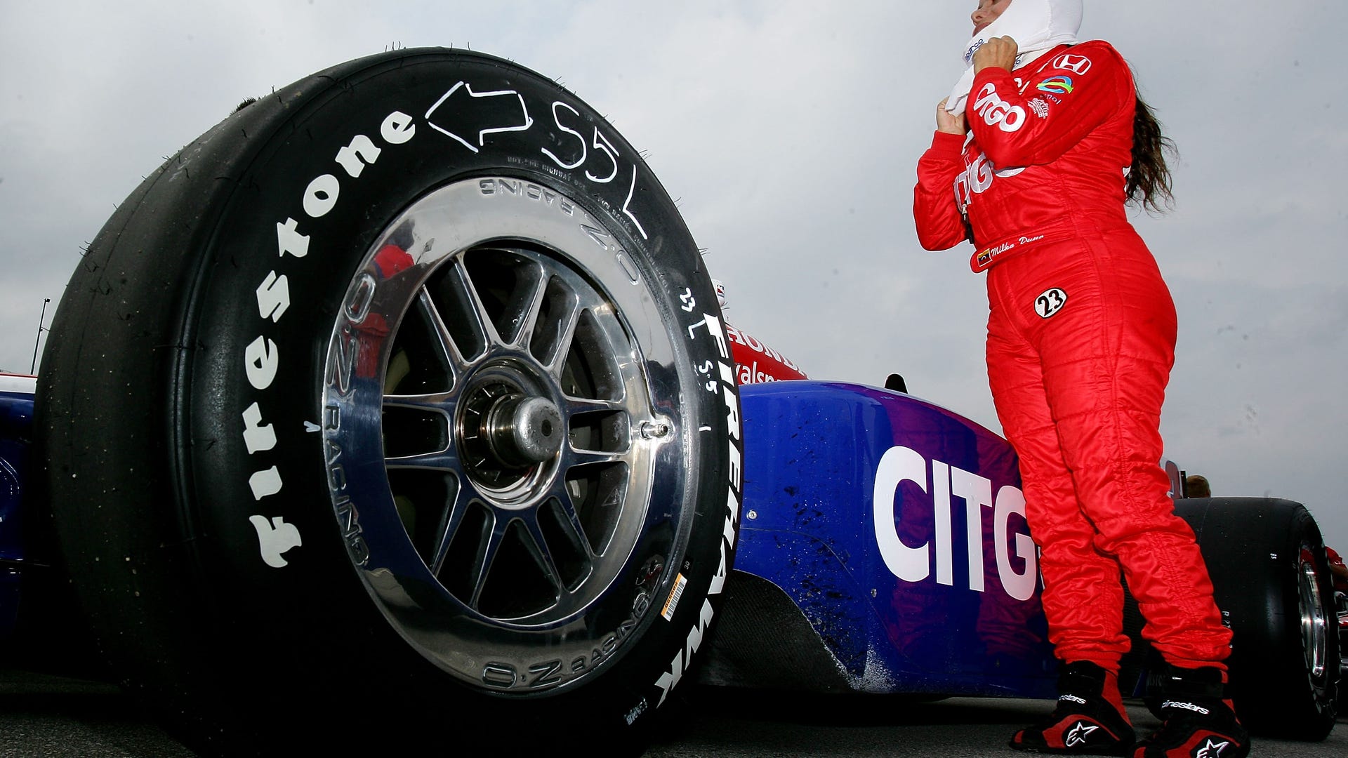 Beauty On Wheels: Meet Race Car Driver Milka Duno | Fox News