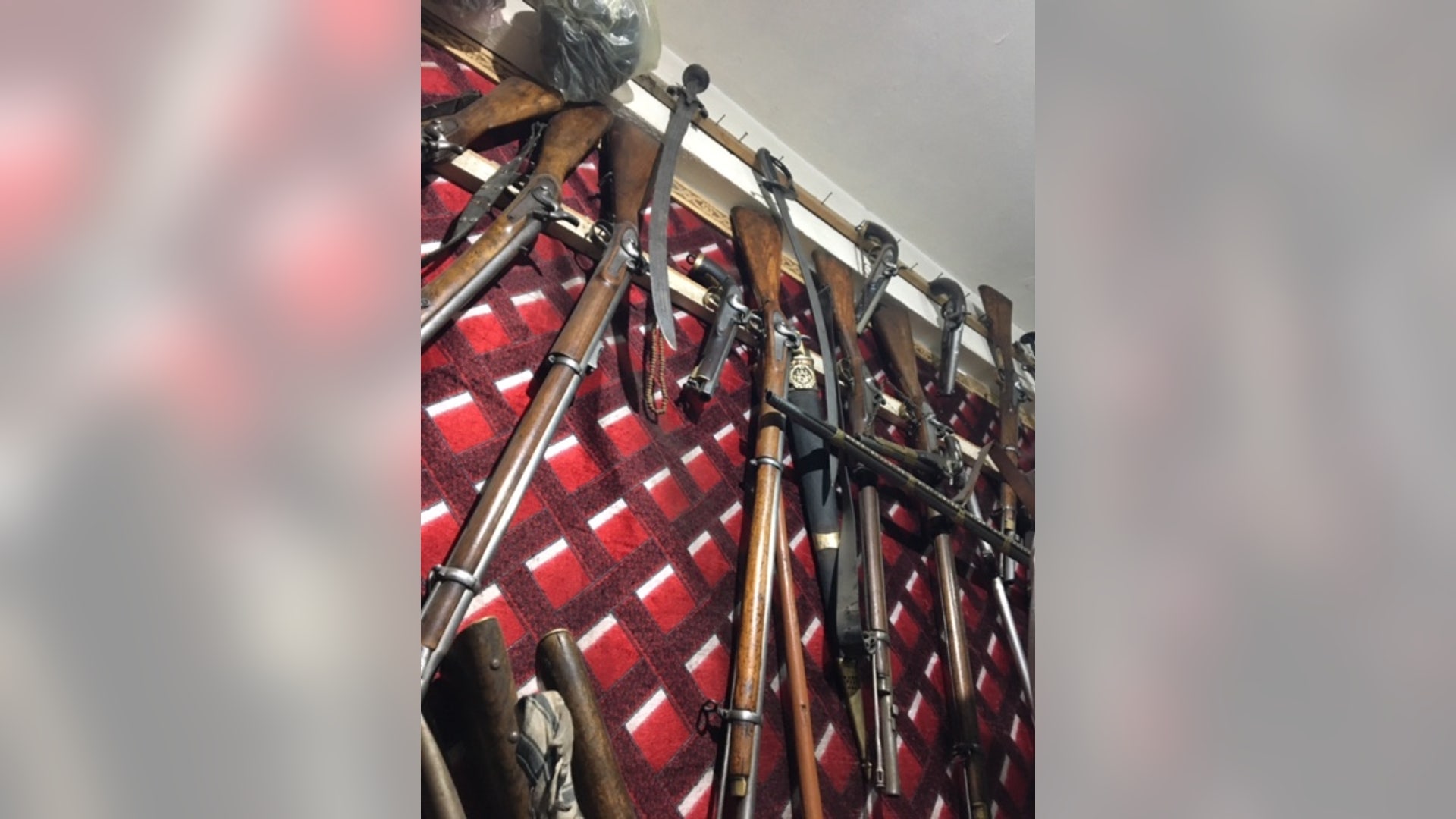 Antique gun store in Afghanistan | Fox News