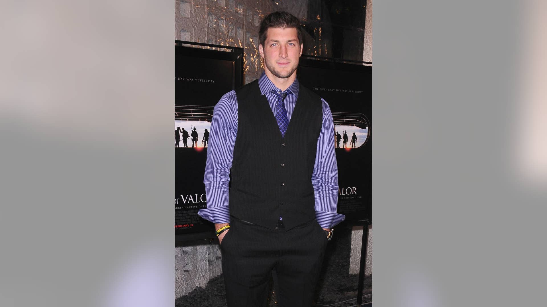 Tim Tebow: 10 Hot Shots You Haven't Seen (But Want To) | Fox News