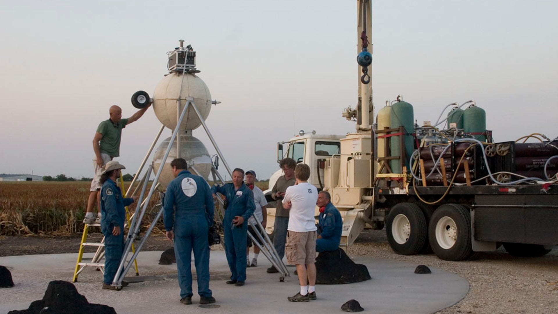 Lunar Lander Challenge: Meet the Competition | Fox News