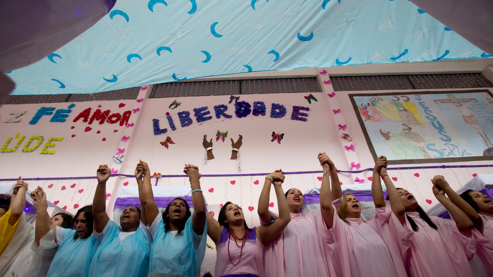 Inmate contest brings holiday cheer in Brazil | Fox News
