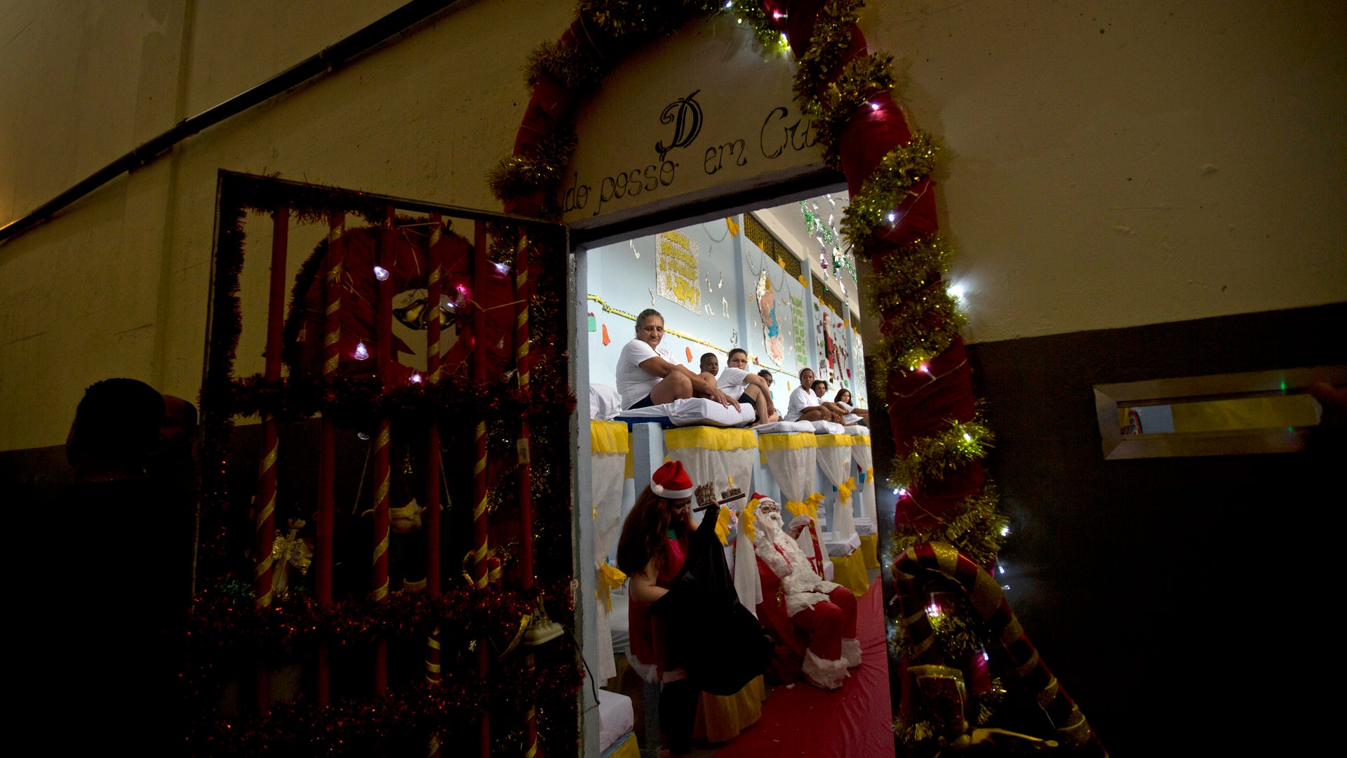 Inmate contest brings holiday cheer in Brazil | Fox News