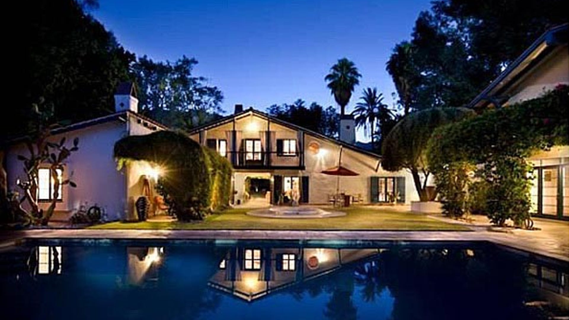 An Inside Look at Cary Grant's Home | Fox News