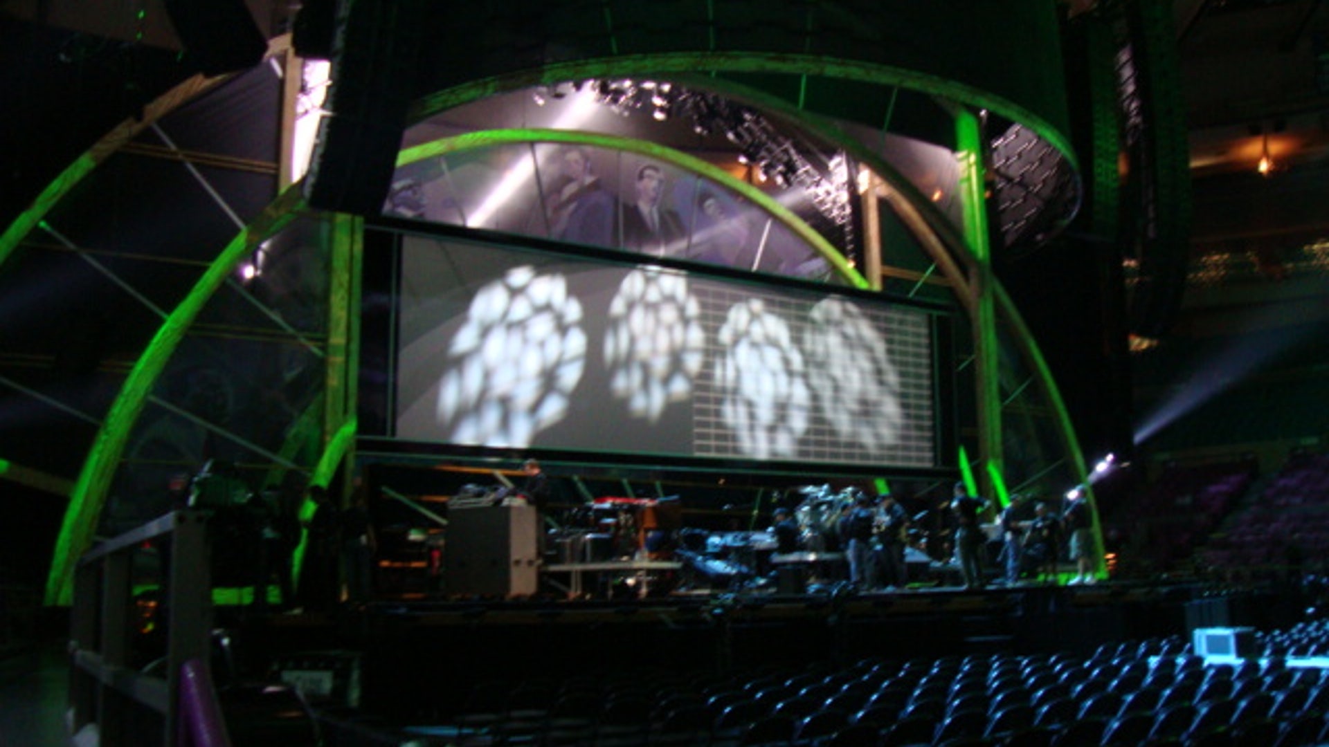 Backstage at the 25th Anniversary Concerts | Fox News