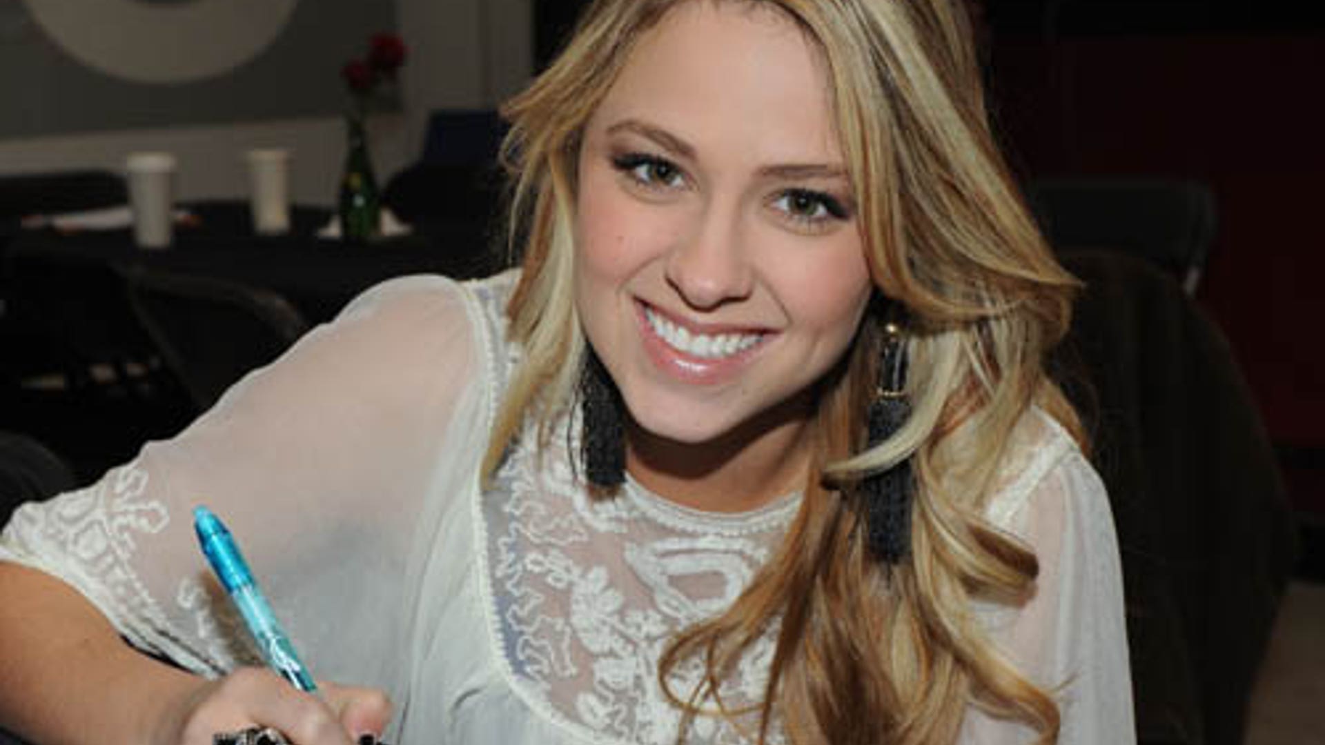 IDOL 411: The Top 24! | Fox News