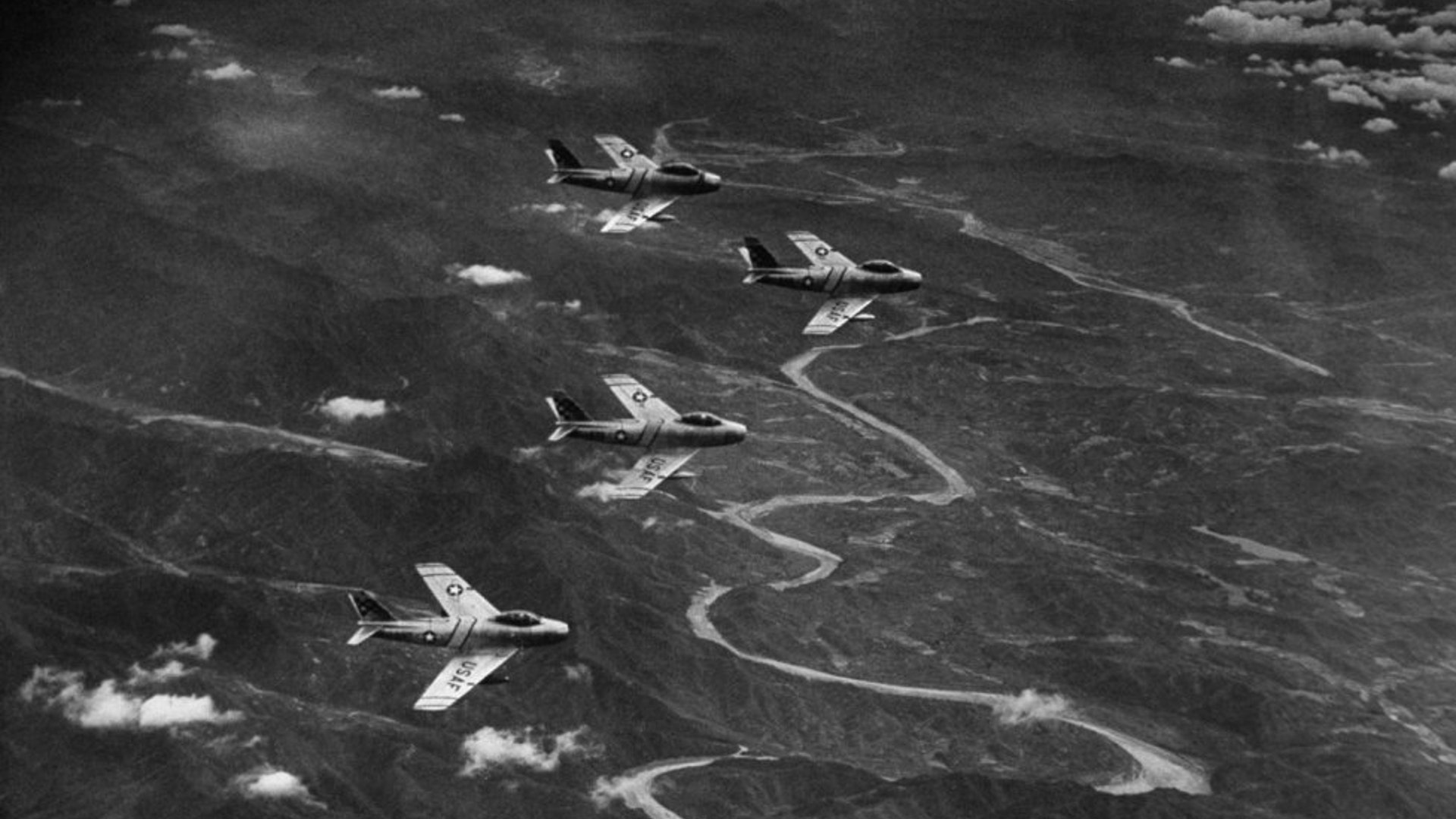 Rare and classic photos from the Korean War | Fox News