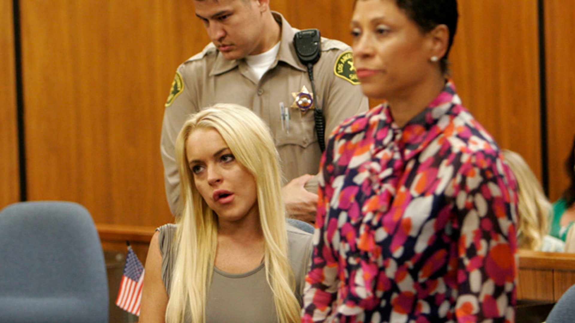 Lindsay Turns Herself In | Fox News