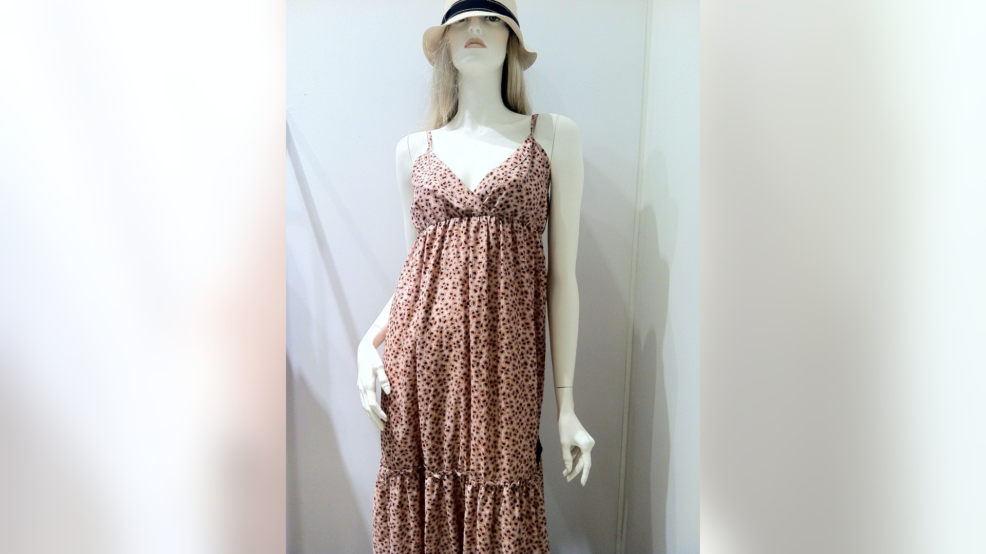 Maxi-mizing Our Summer Look | Fox News