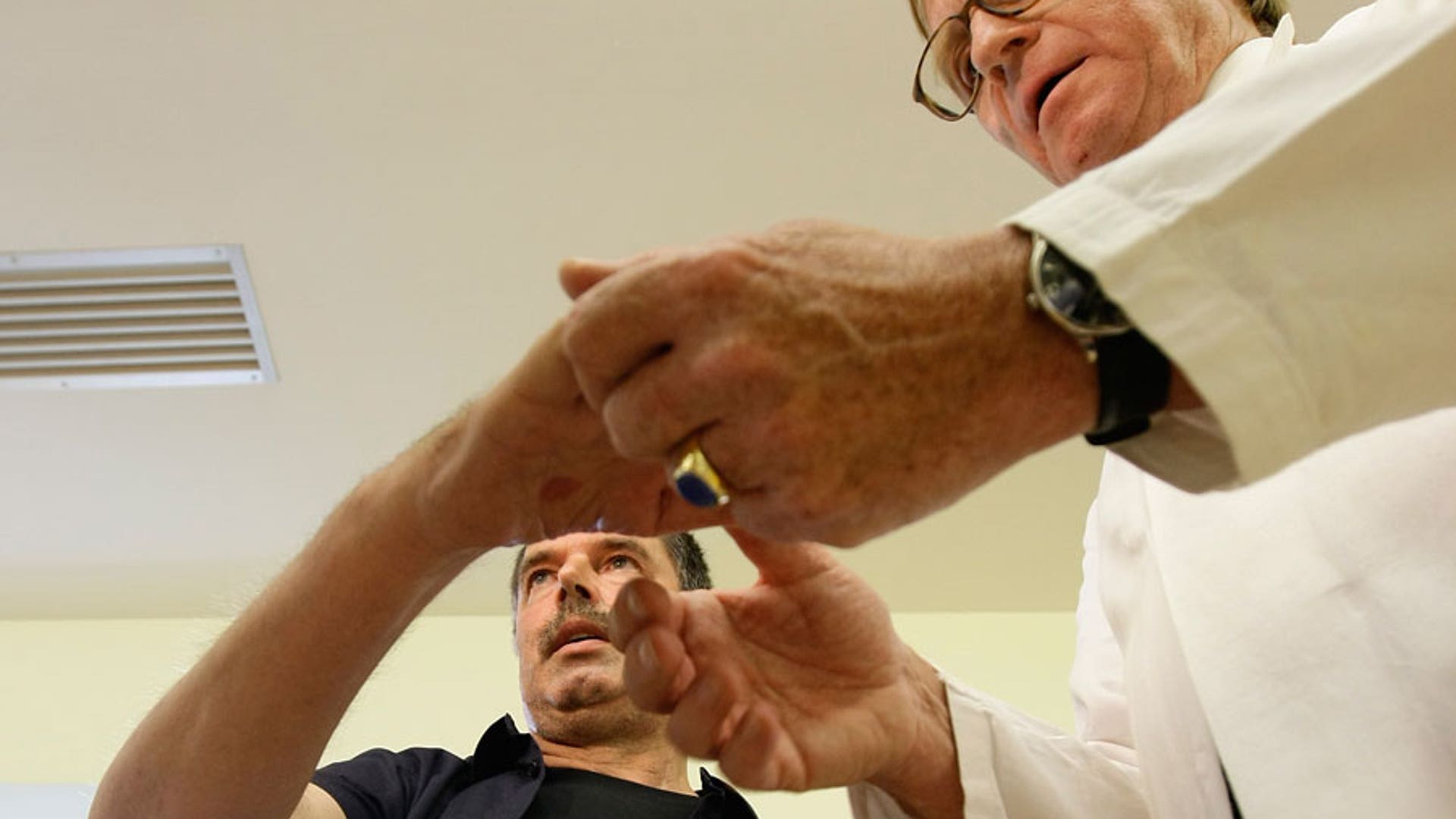 Double-Arm Transplant Recipient Thrives | Fox News