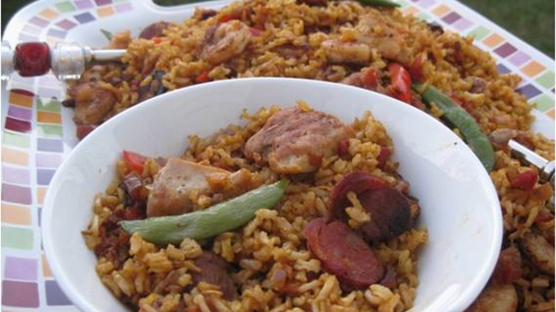 Brown Rice Chicken, Chorizo and Shrimp Paella Recipe | Fox News