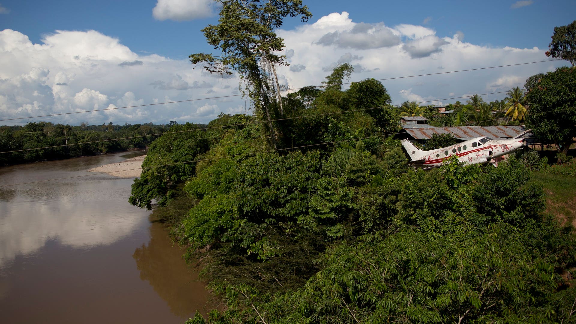 Peru's coca farmers struggle after plantation destroyed | Fox News