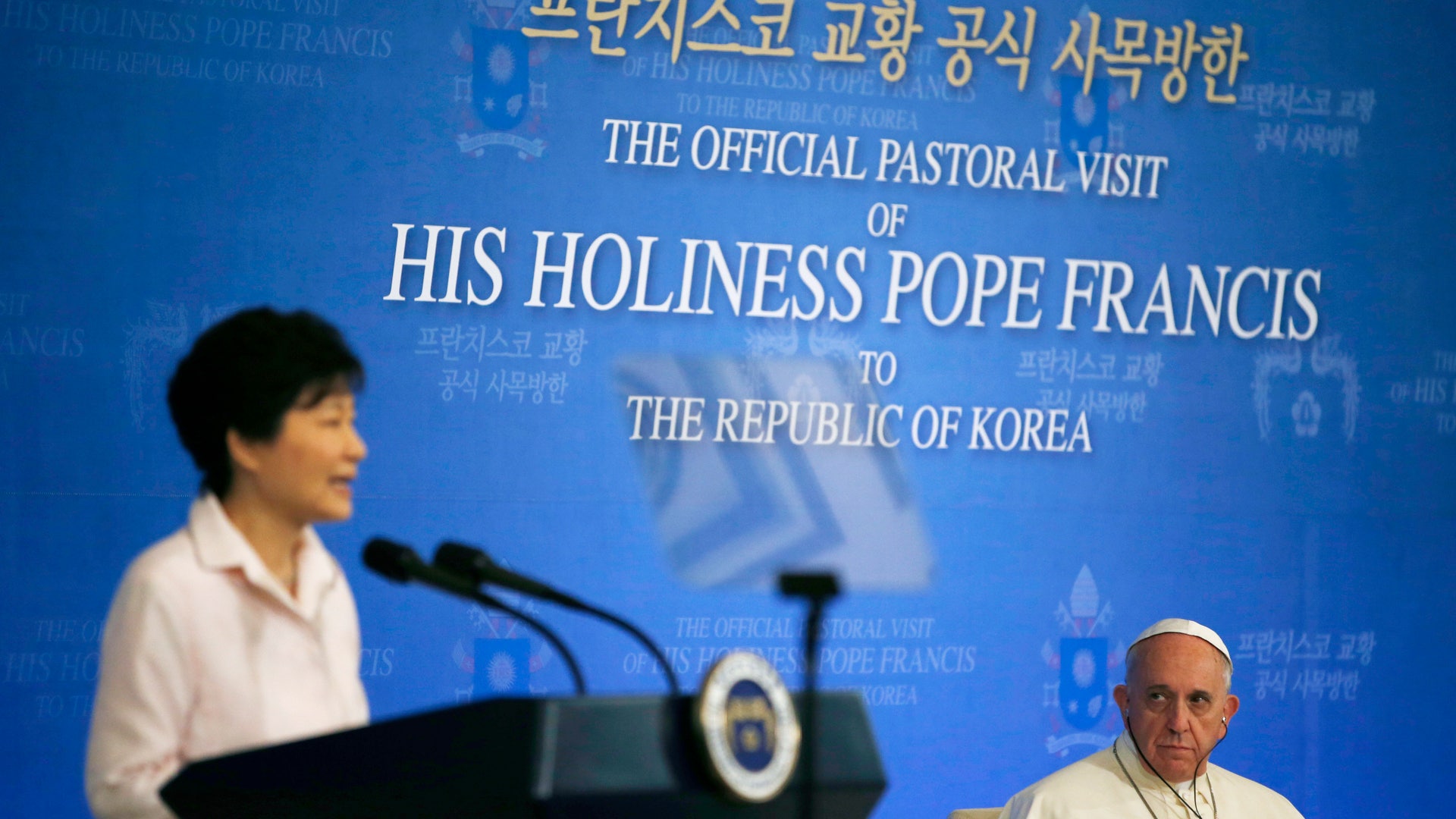 Where's The Popemobile? Pope Travels Through South Korea In A Kia | Fox ...