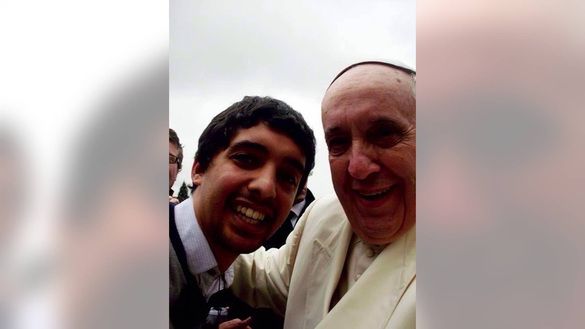 The Holiest Of Selfies: Snapping Yourself With Pope Francis | Fox News