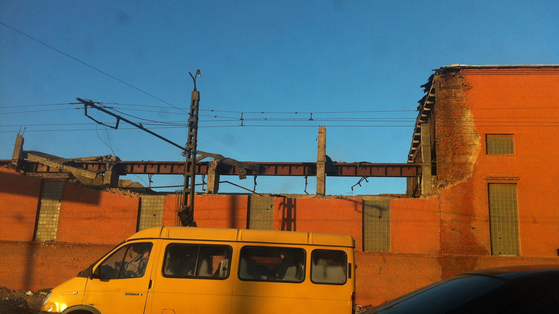 Fire in the sky: Nearly 1,100 injured as meteor falls in Russia | Fox News