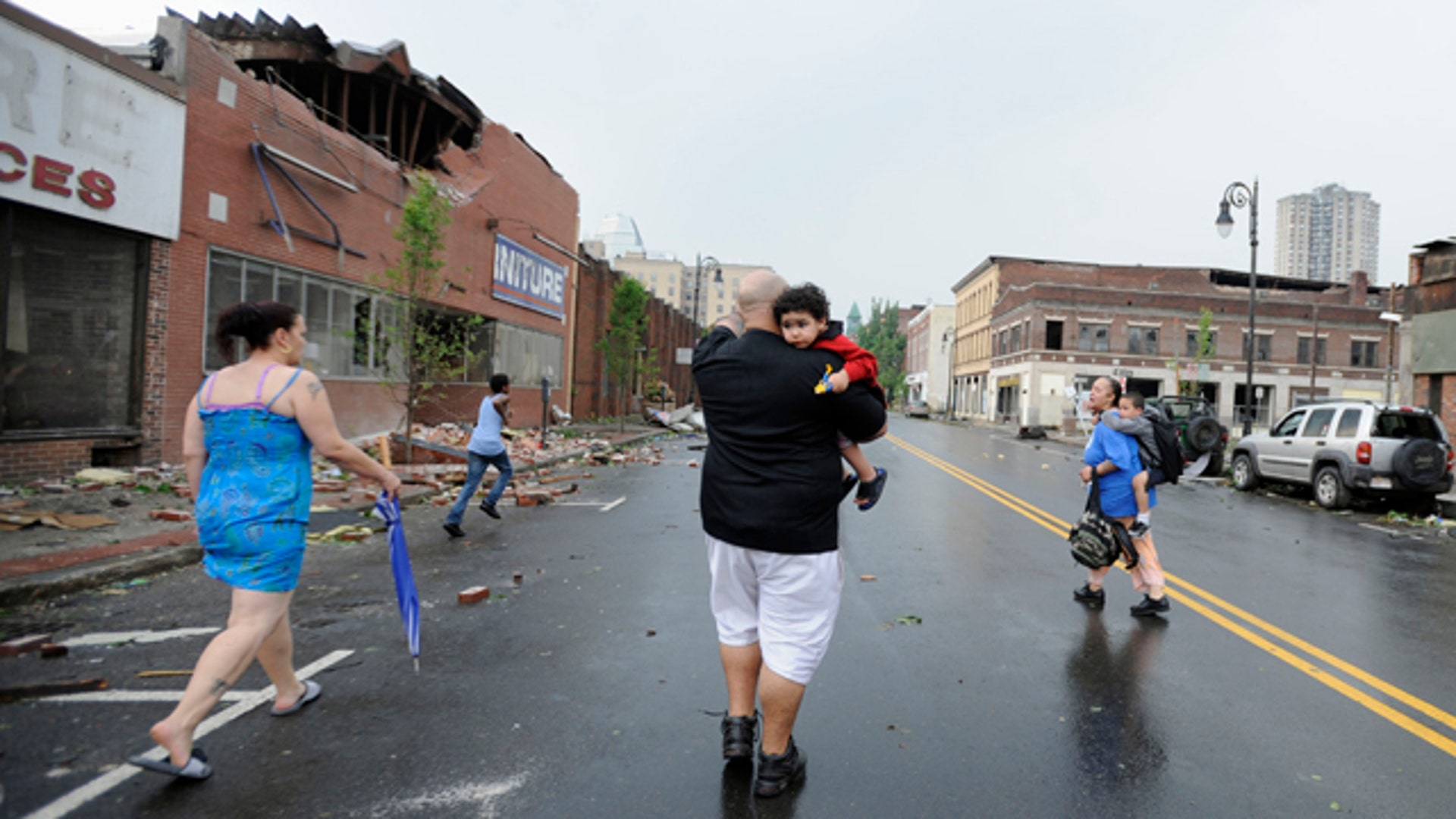 Deadly Tornadoes Sweep Through Massachusetts | Fox News