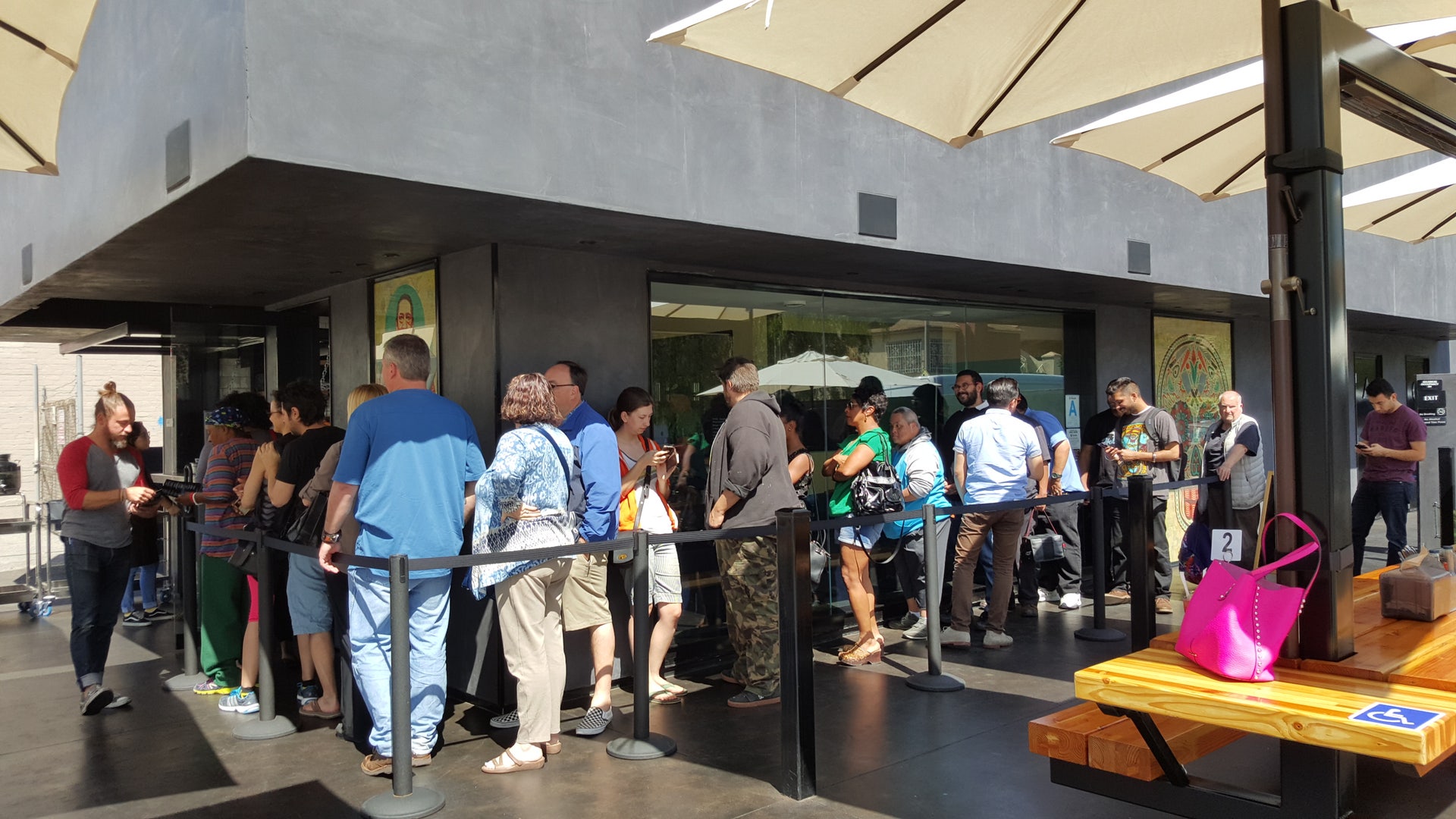 Danny Trejo brings mother's cooking into new taqueria | Fox News