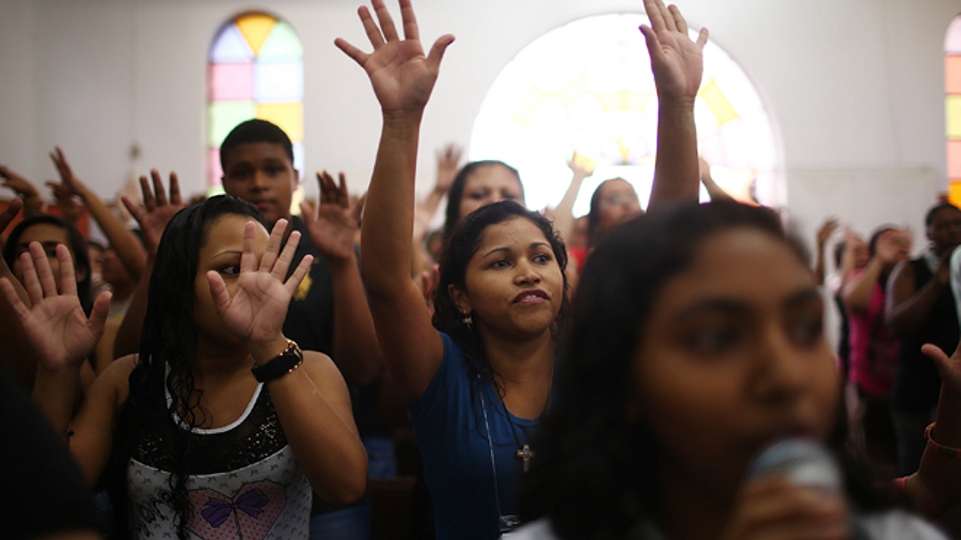 Rio de Janeiro's favelas troubled by violence | Fox News