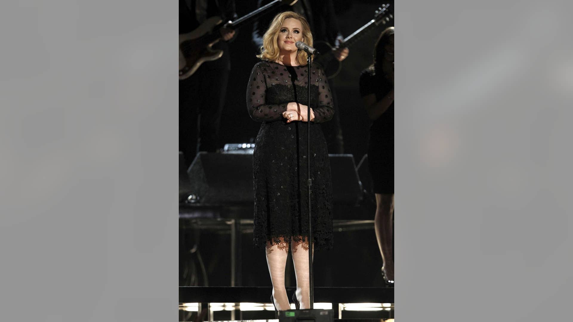 7 Celebs With Normal Bodies | Fox News