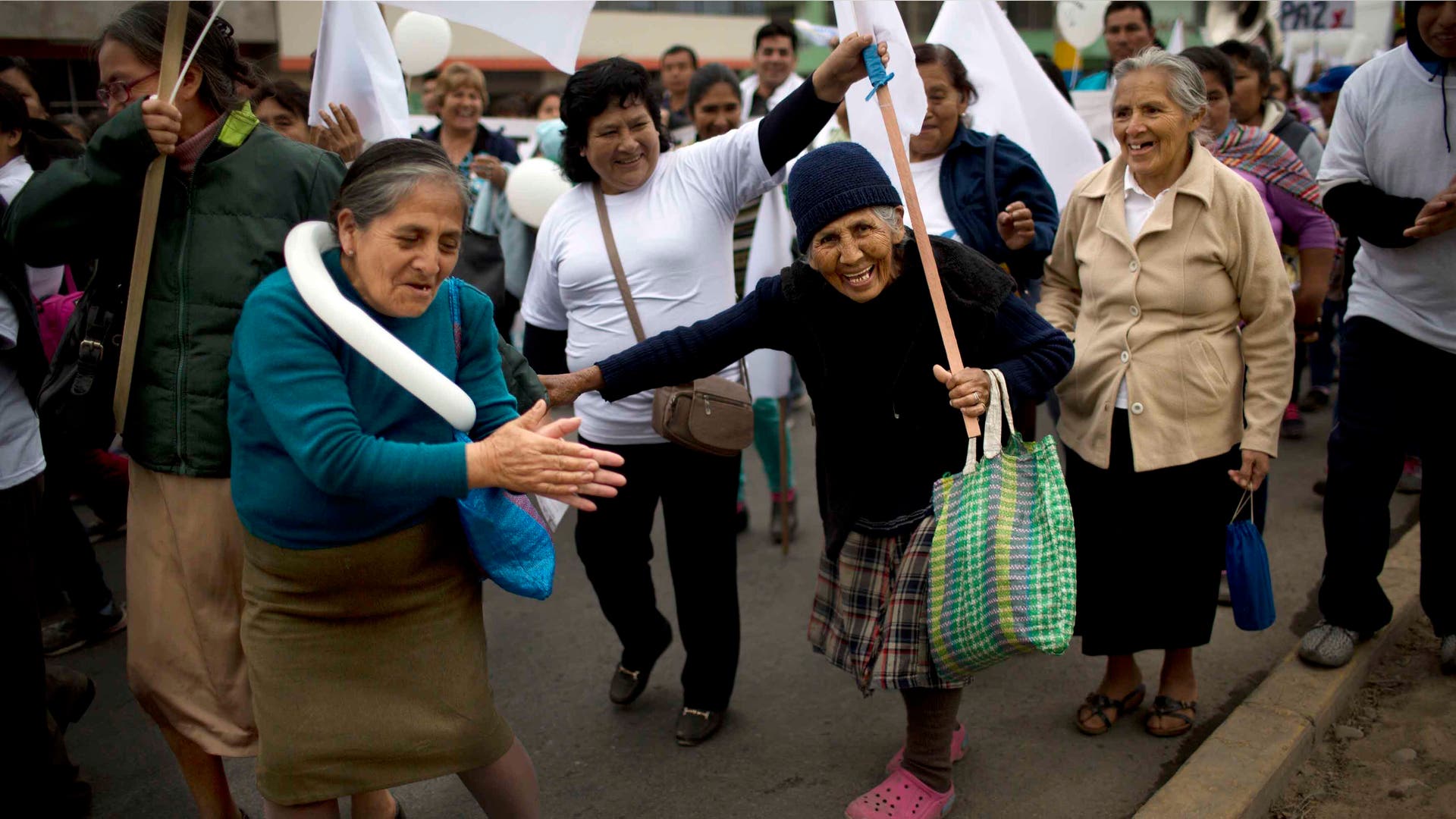 Photographer Rodrigo Abd honored for his unique view on social issues ...