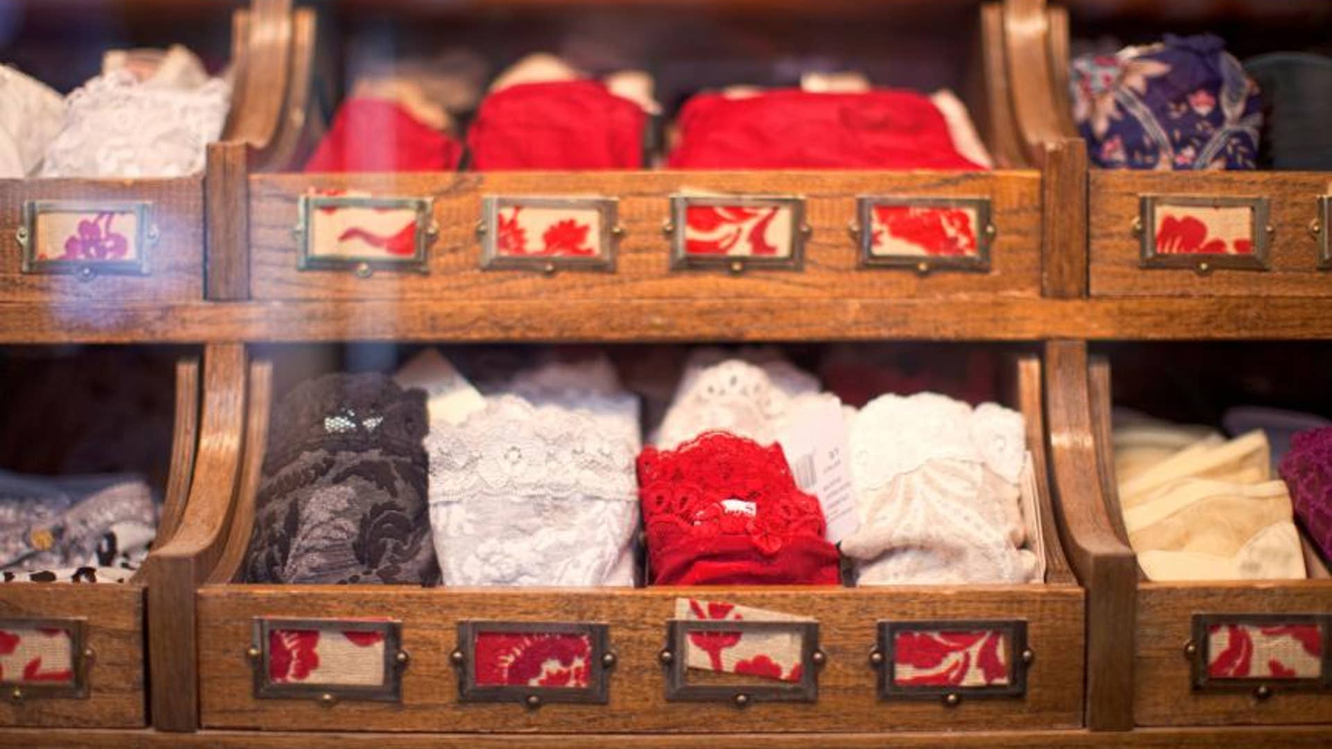 Inside the Stars' Lingerie Closets | Fox News