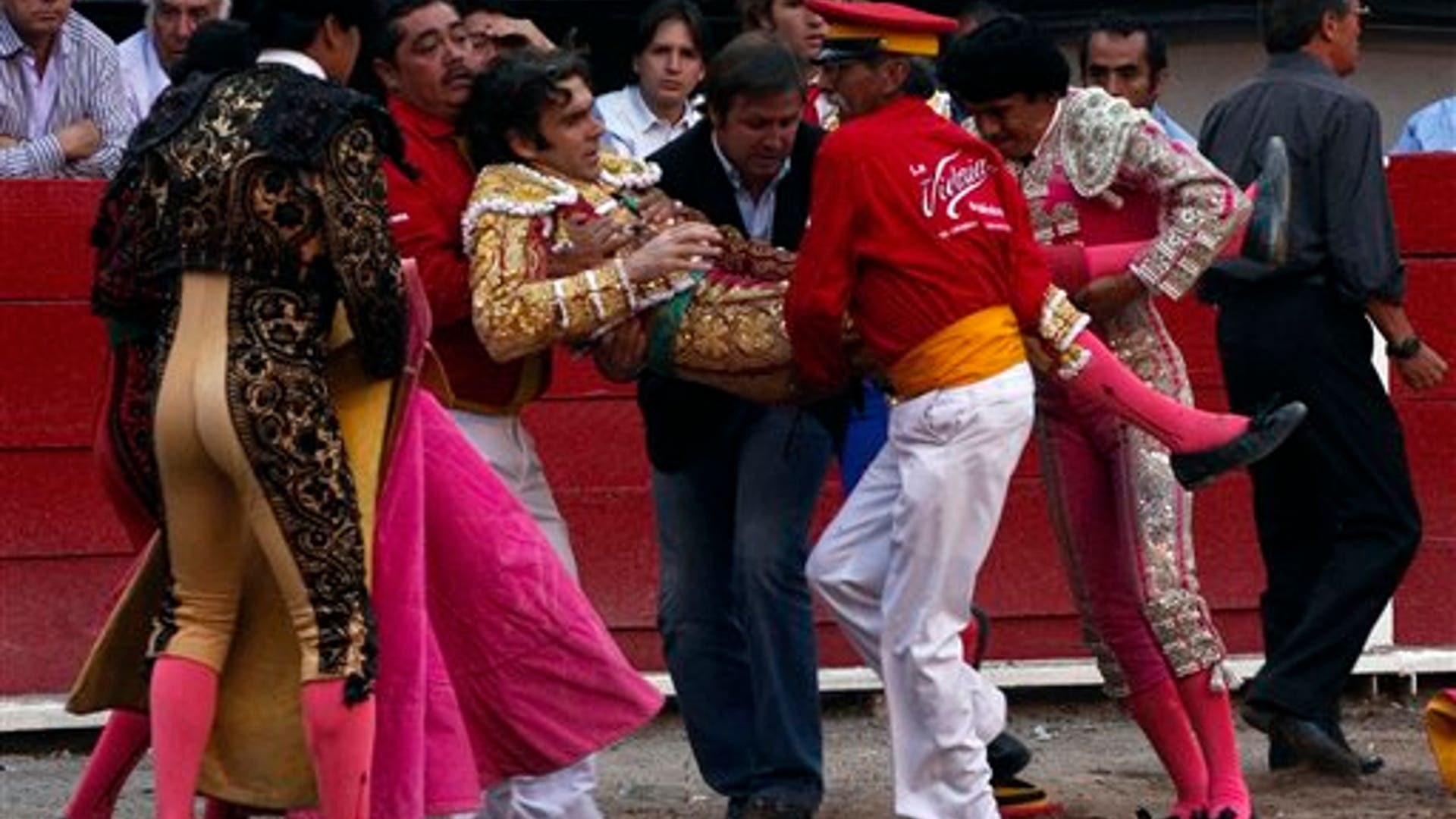 Matador Critically Injured at Bullfight | Fox News