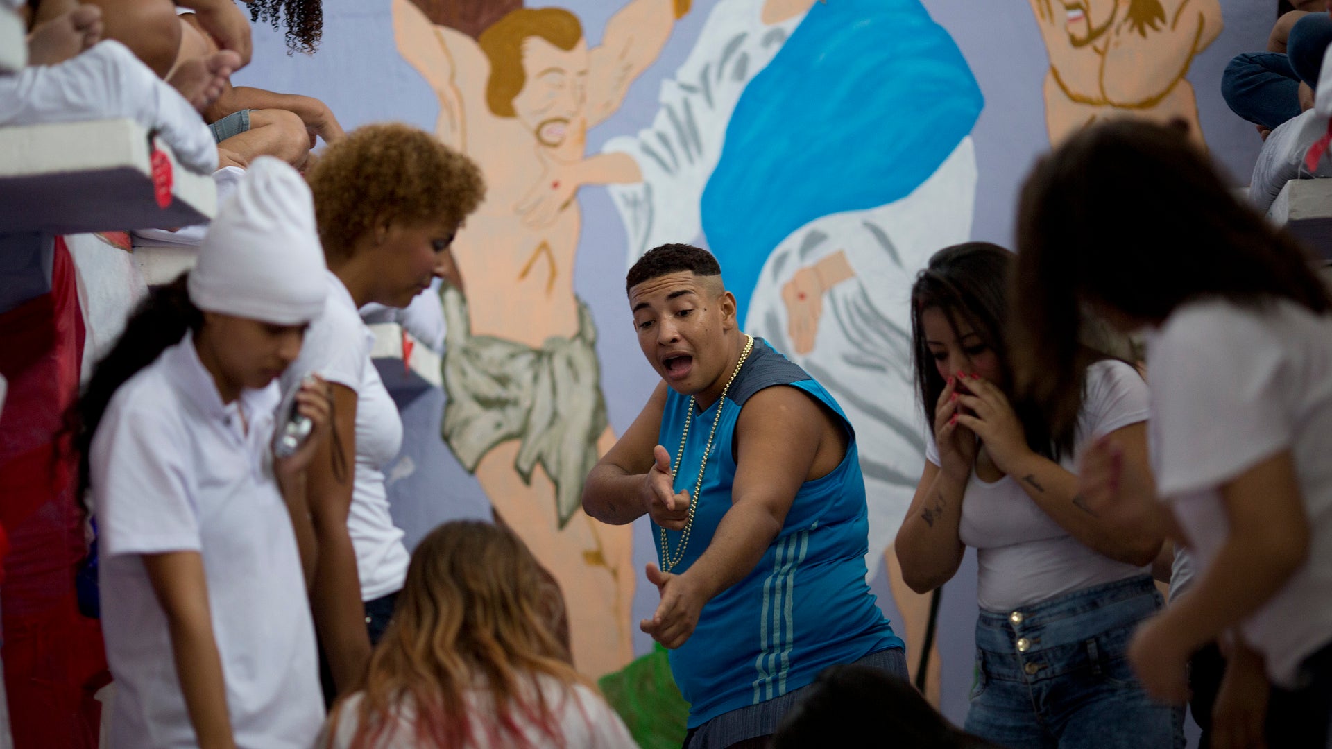 Inmate contest brings holiday cheer in Brazil | Fox News