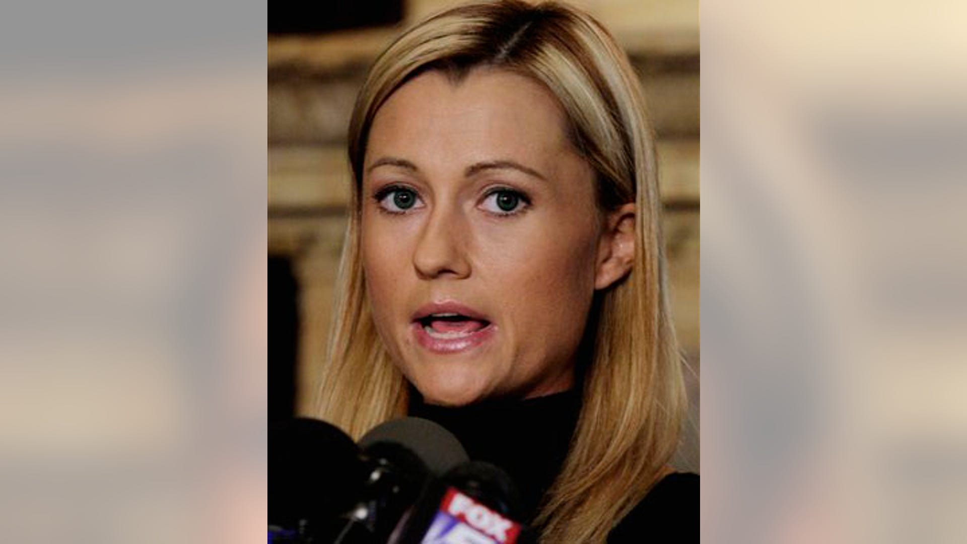 Ginger Lee Holds News Conference About Communications With Rep Weiner
