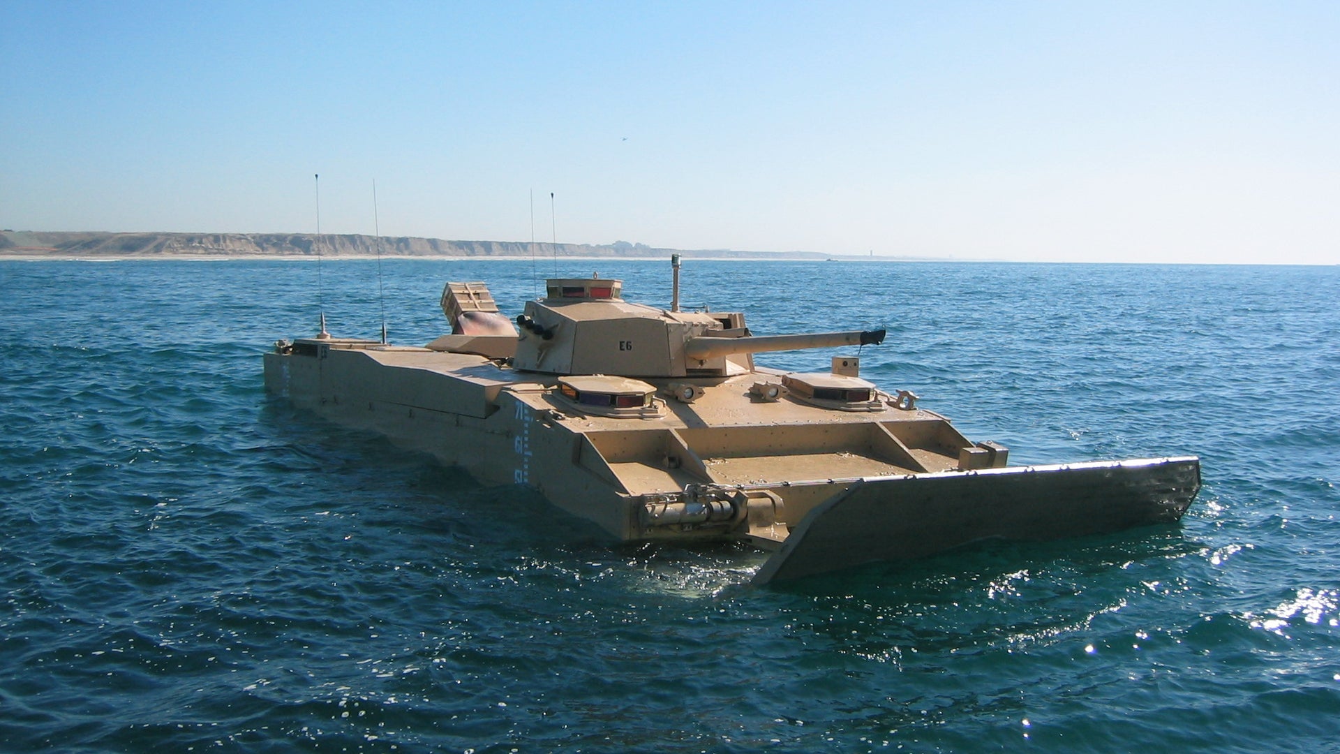 Marines Unveil New Amphibious Vehicle | Fox News