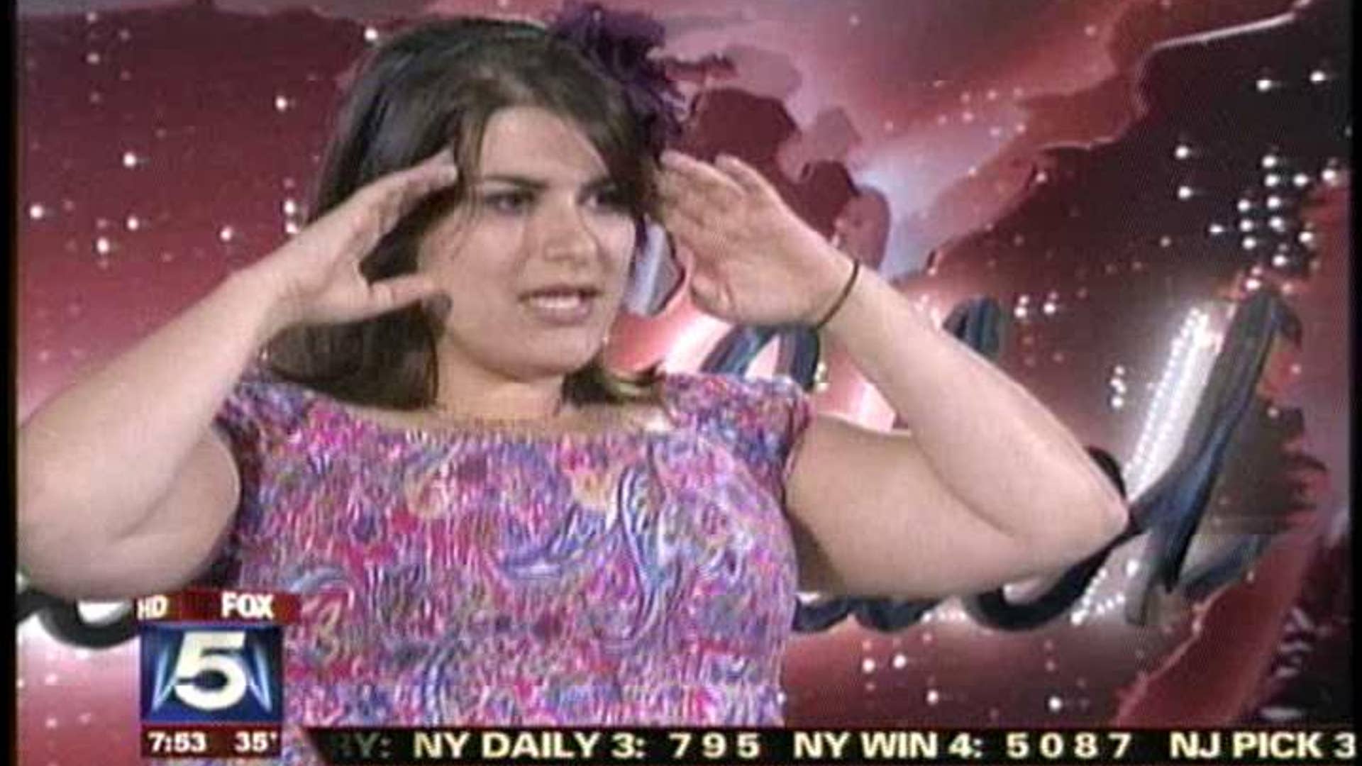 IDOL 411: Amy Lang's Unique Talent | Fox News