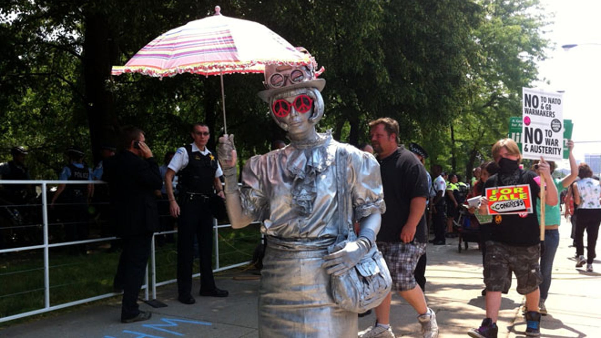 Police, protesters face off at NATO summit in Chicago | Fox News