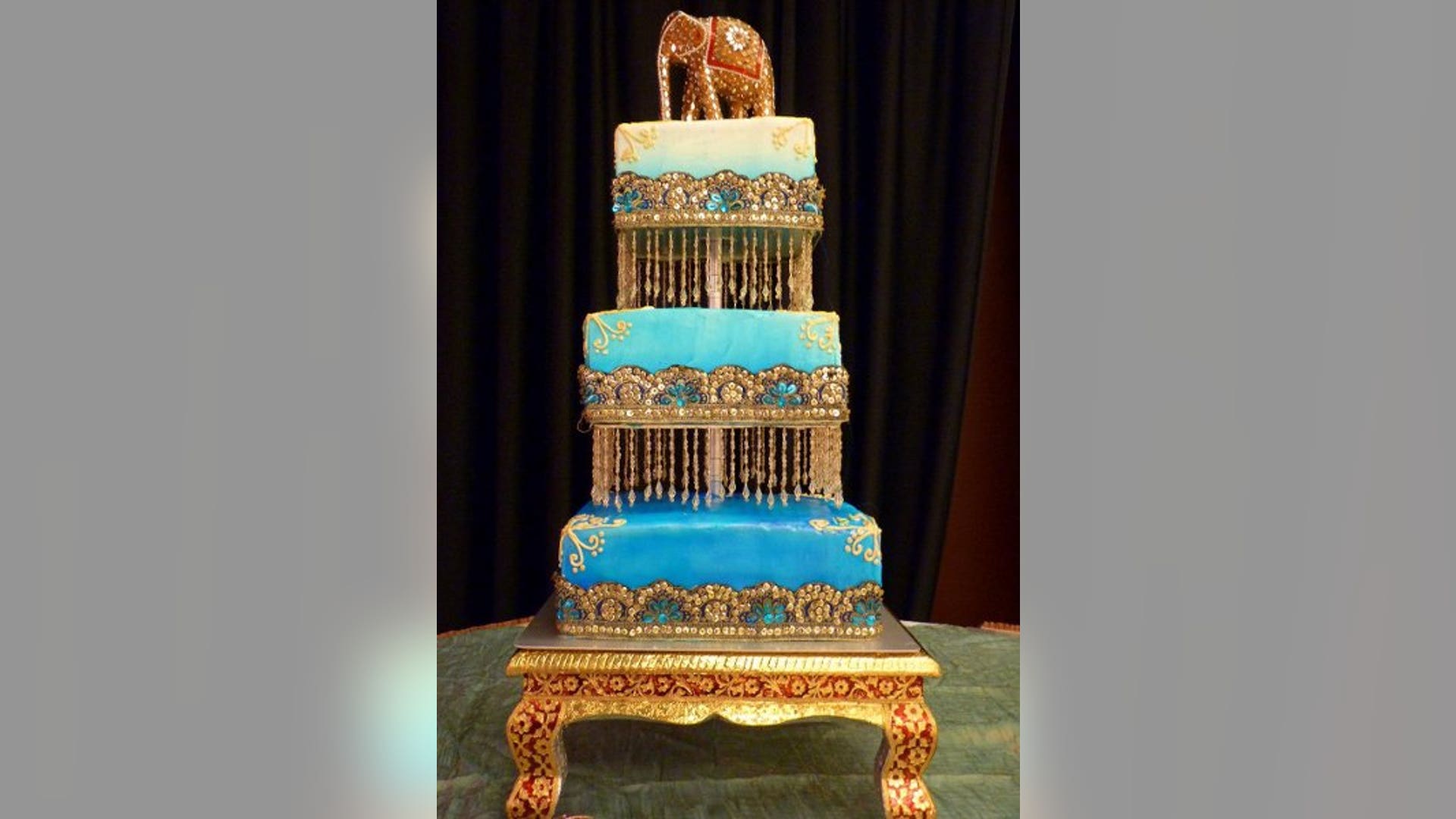 Most outrageous wedding cakes | Fox News